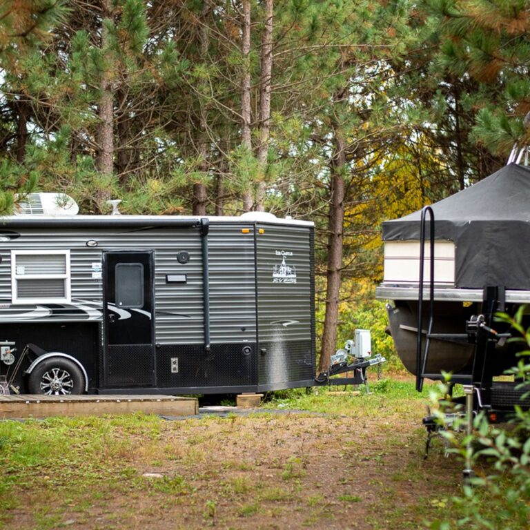 Choose the Right Minnesota RV Park for your Seasonal Stay – Red Door Resort